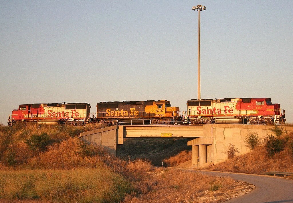 BNSF 120